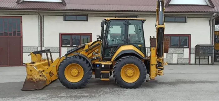Caterpillar Cat 444 F2 – Europe Magri